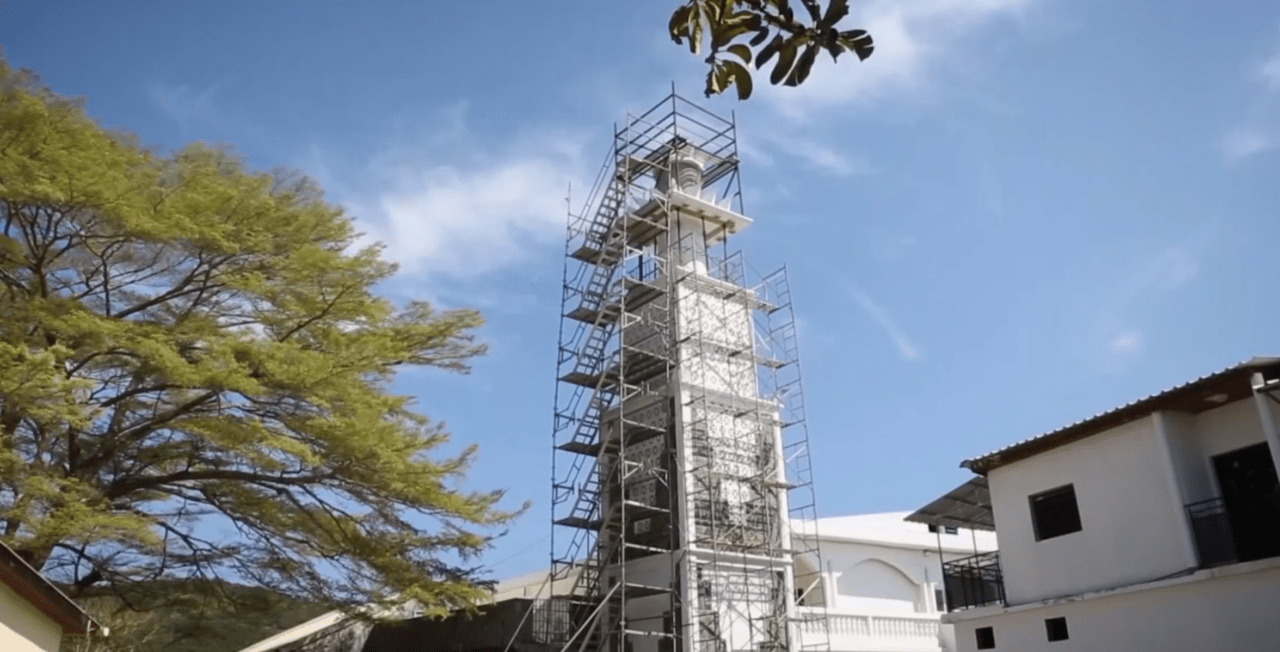 Inquiétudes autour de la restauration de la mosquée de Tsingoni - Gazeti